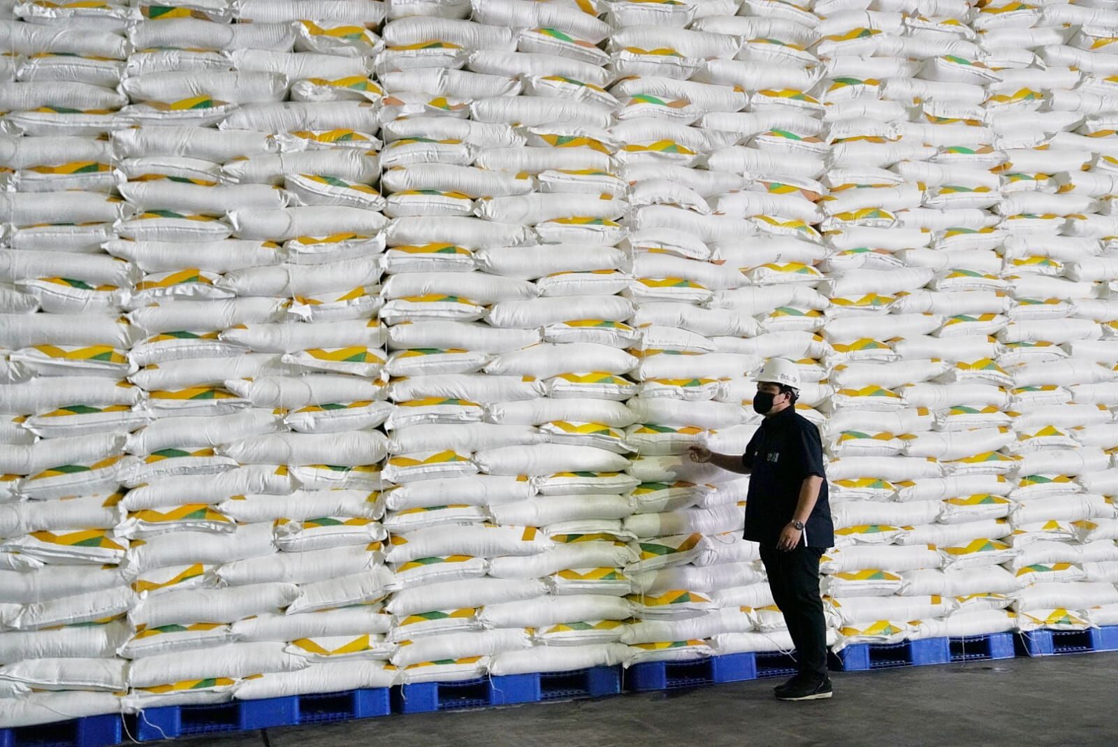 Indonesia to import 2m tons of rice against looming drought